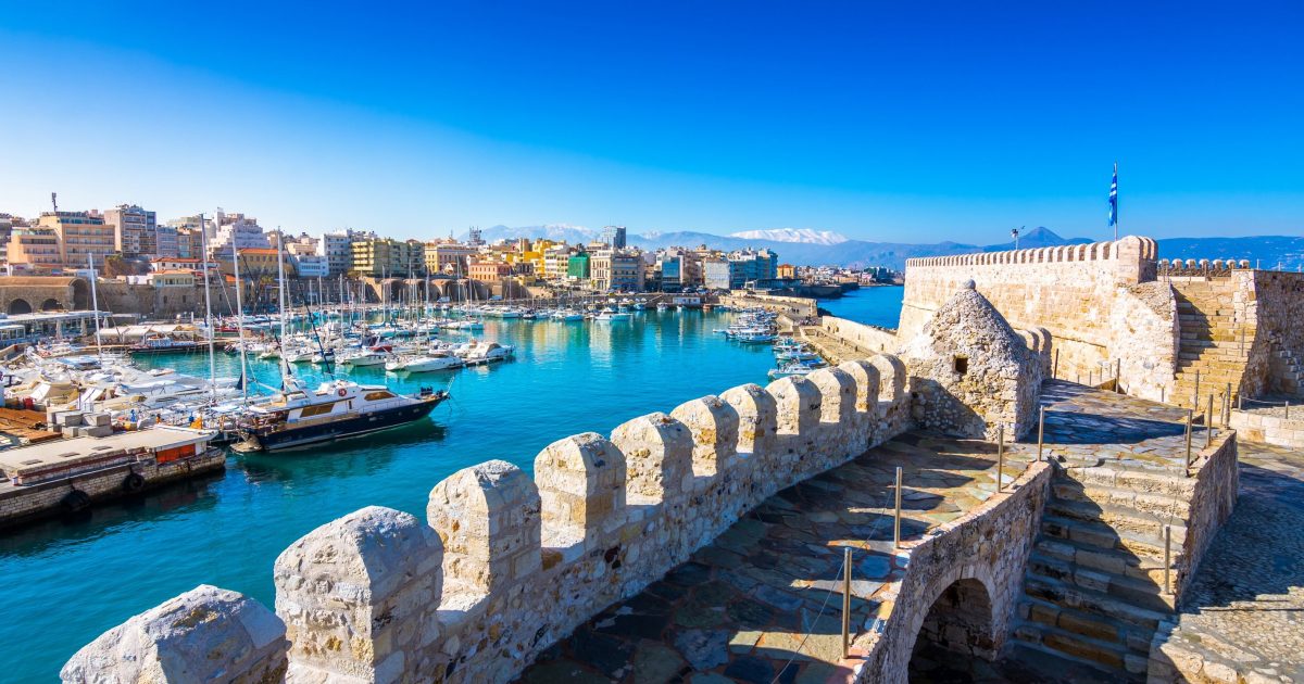 World of Cruising | Iconic Islands